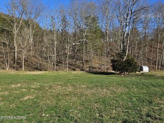 242 Moulton Rd, Fall Branch, TN 37656 - See Est. Value, Schools & More