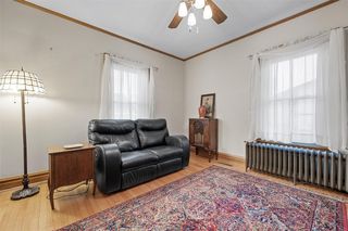 1917 B Ave NE, Cedar Rapids, IA 52402 - See Est. Value, Schools & More