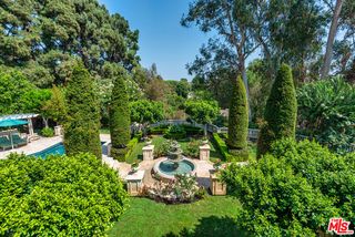 252 Saint Pierre Rd, Los Angeles, CA 90077 | MLS# 25-478013 | Trulia