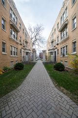 5957-73 W Madison St #11-110, Chicago, IL 60644 - See Est. Value ...