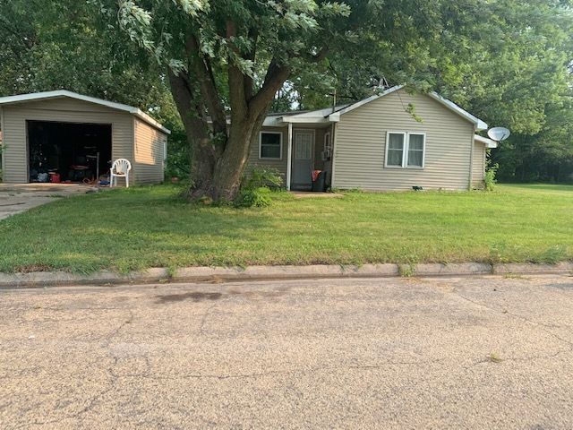 Rochelle, IL Homes For Sale & Rochelle, IL Real Estate | Trulia