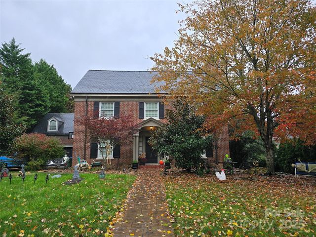 28804 Homes For Sale & 28804 Real Estate - 327 Homes | Trulia