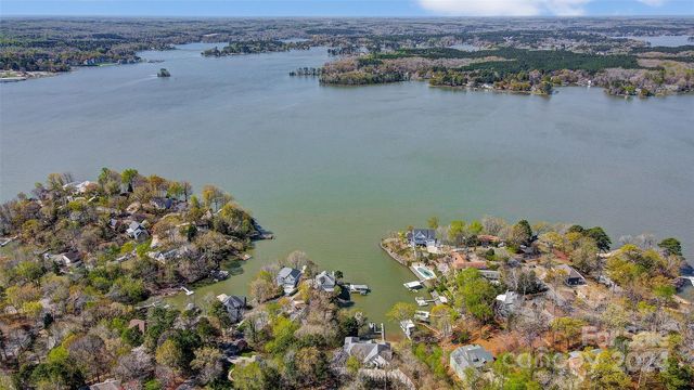 Tega Cay, SC Homes For Sale & Tega Cay, SC Real Estate | Trulia