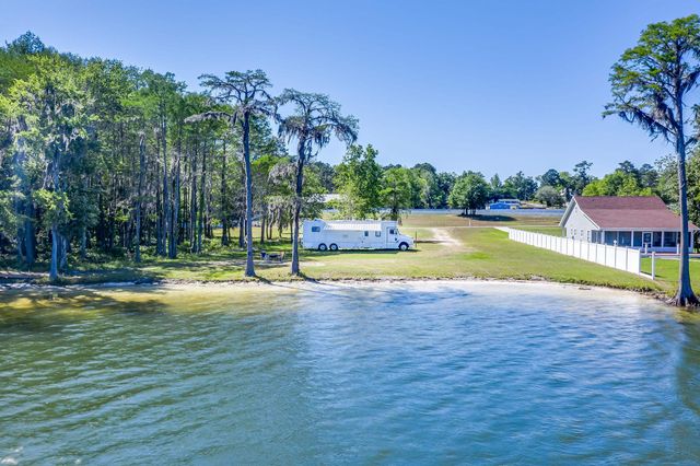 Florala, AL Homes For Sale & Florala, AL Real Estate | Trulia