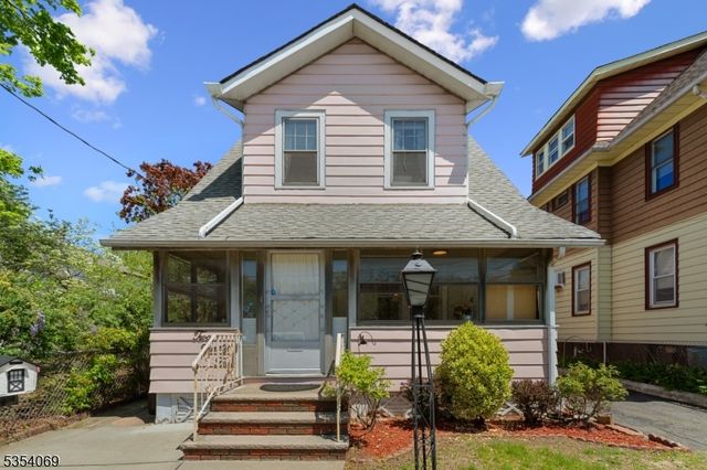 East Rutherford, NJ Homes For Sale & Real Estate