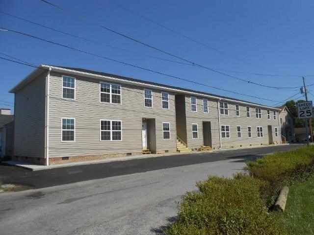 21 East Dr, Huntington, WV 25705 - See Est. Value, Schools & More