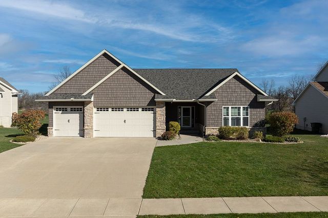 Cedar Rapids, IA For Sale by Owner - 49 Listings | Trulia