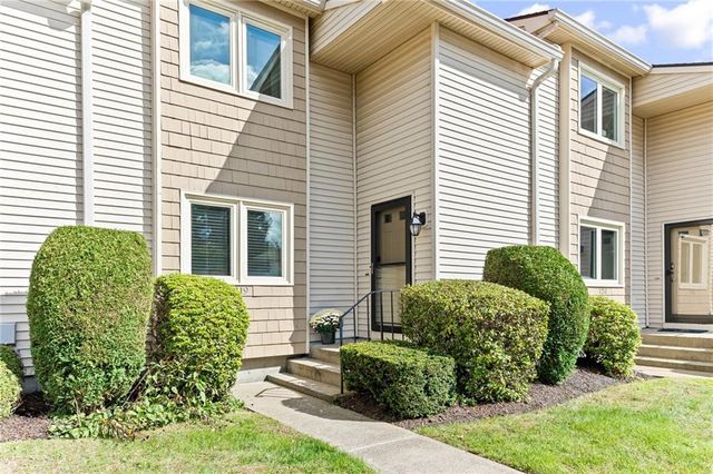 West Warwick, RI Homes For Sale & Real Estate