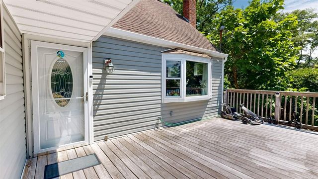 Holbrook, NY Homes For Sale & Holbrook, NY Real Estate | Trulia