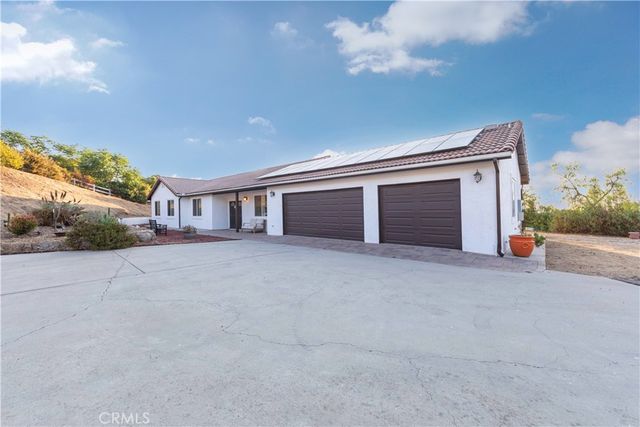 Valley Center, CA Homes For Sale - Updated Daily