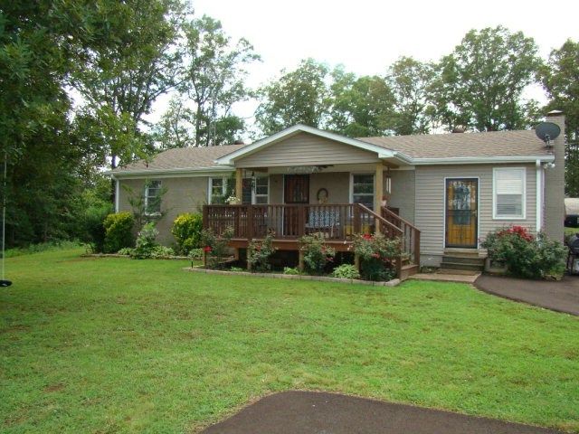 800 Mansfield Rd, Mansfield, TN 38236 - See Est. Value, Schools & More