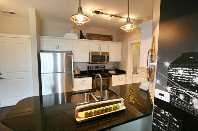 19875 Center Ridge Rd #256, Rocky River, OH 44116 - See Est. Value ...