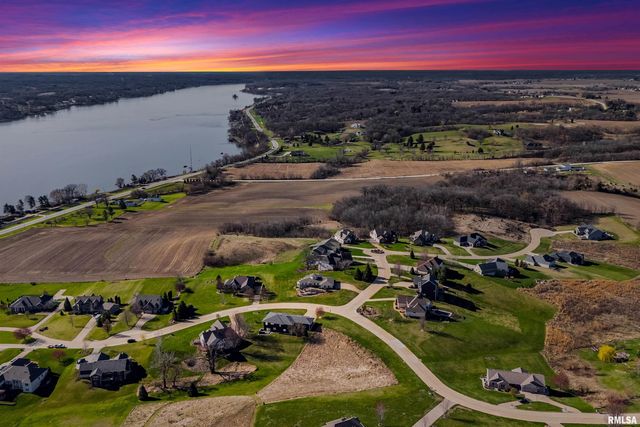 Le Claire, IA Homes For Sale & Real Estate