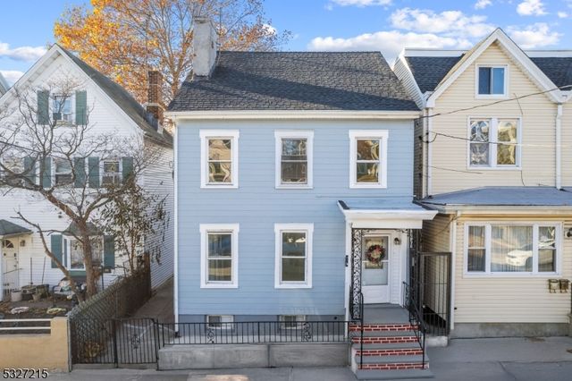 Elizabeth, NJ Homes For Sale & Real Estate