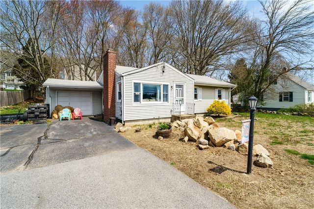 Warwick, RI Homes For Sale & Real Estate