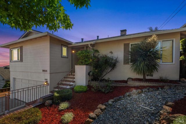 Castro Valley, CA Homes For Sale & Castro Valley, CA Real Estate | Trulia