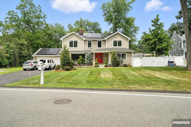 Emerson, NJ Homes For Sale & Real Estate - 43 Homes | Trulia