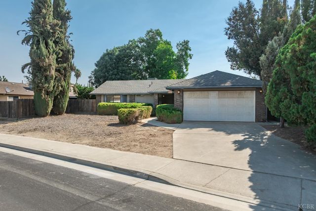 Lemoore, CA Homes For Sale & Real Estate - 80 Homes | Trulia