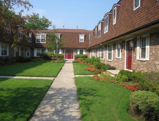 Sutton Place Apartments - Norwood, NJ | Trulia