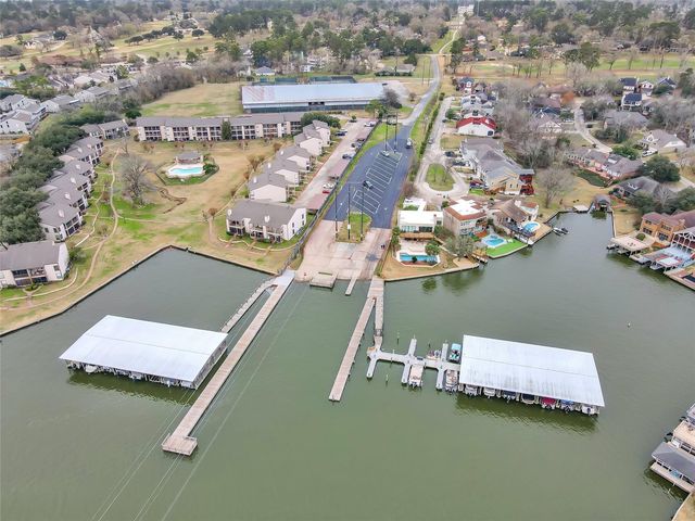 April Sound, Montgomery, TX Homes For Sale & April Sound, Montgomery ...