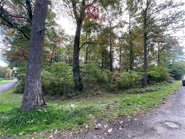 Slippery Rock, PA Homes For Sale & Slippery Rock, PA Real Estate | Trulia