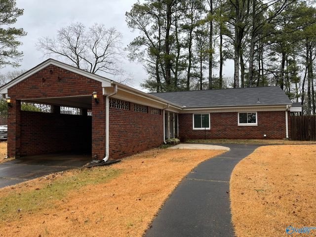 Decatur, AL Homes For Sale & Decatur, AL Real Estate | Trulia