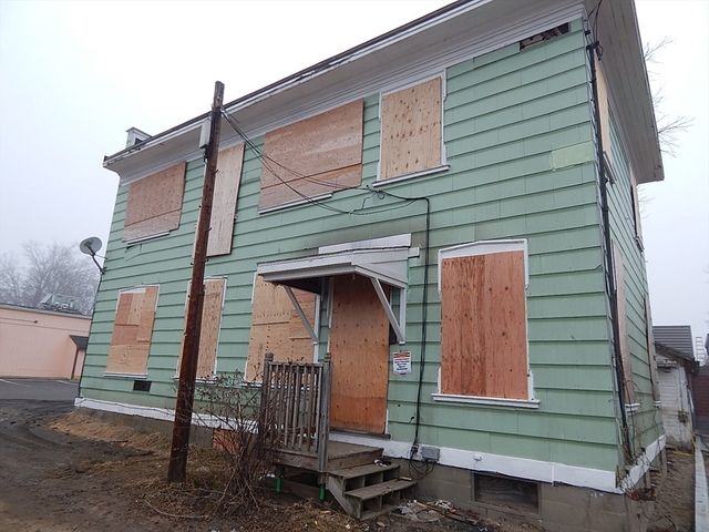 1 Coombs Ave, Greenfield, MA 01301 - See Est. Value, Schools & More