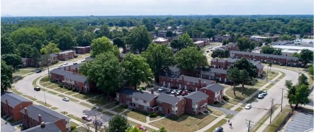 INFINITY PARK APTS & TOWNHOMES - Detroit, MI | Trulia