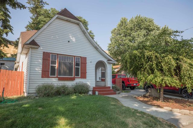 1151 Main St, Pomeroy, WA 99347 | Trulia 1151 Main St, Pomeroy, WA 99347 | Trulia