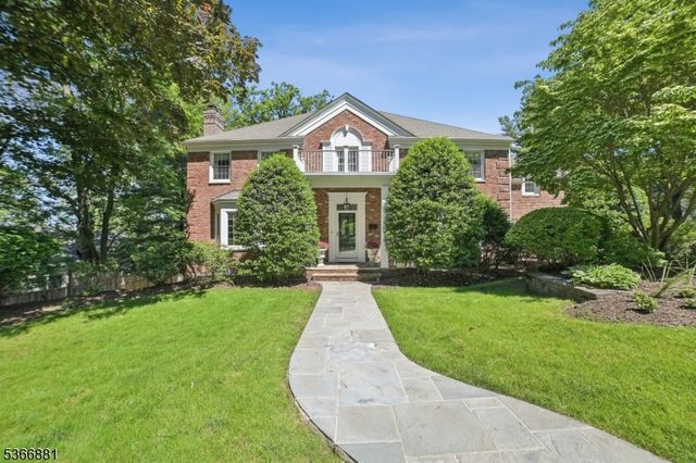 Summit, NJ Homes For Sale & Real Estate