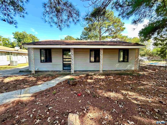 Decatur, AL Homes For Sale & Real Estate - 463 Homes | Trulia