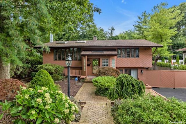 Commack, NY Homes For Sale & Real Estate