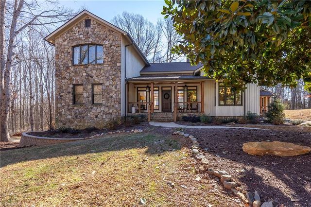 Summerfield, NC Homes For Sale & Real Estate