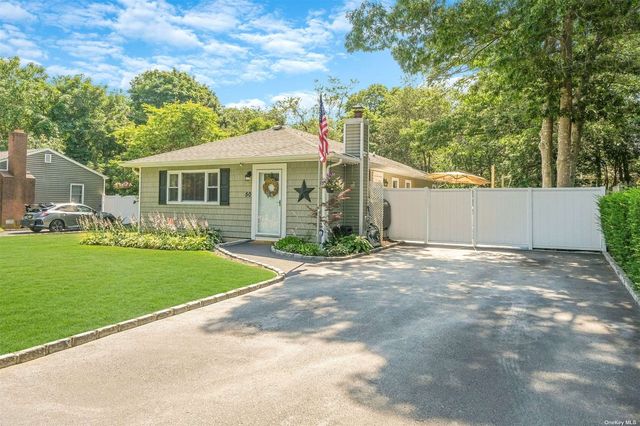 Mastic, NY Homes For Sale & Mastic, NY Real Estate | Trulia