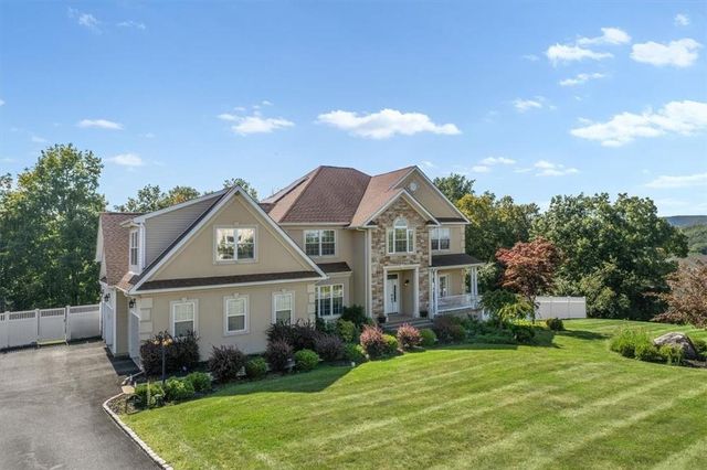 Chester, NY Homes For Sale & Real Estate