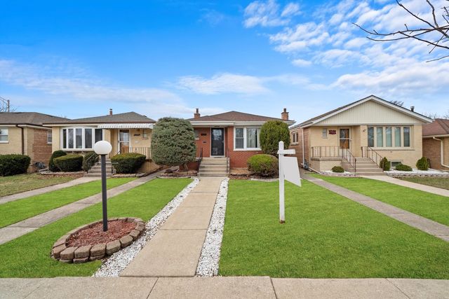 Burbank, IL Homes For Sale & Real Estate