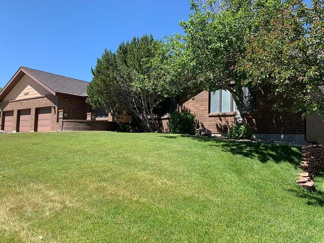 1928 Rustic Dr, Casper, WY 82609 | Trulia 1928 Rustic Dr, Casper, WY 82609 | Trulia