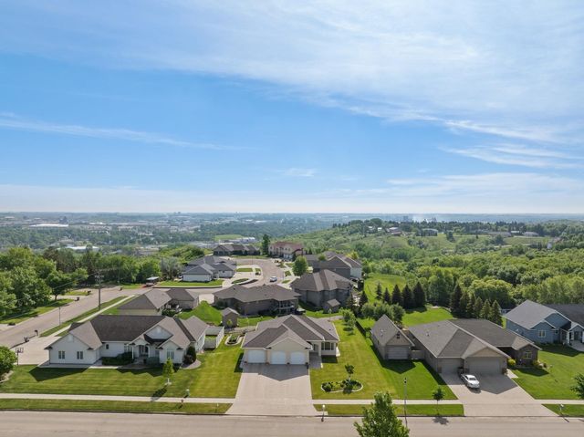 Minot, ND Homes For Sale & Real Estate