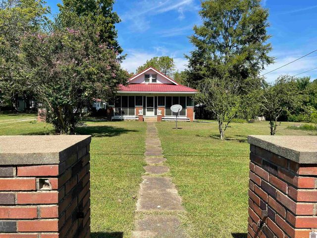 132 State Route 348 W, Symsonia, KY 42082 - See Est. Value, Schools & More