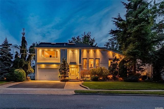 Merrick, NY Homes For Sale & Real Estate