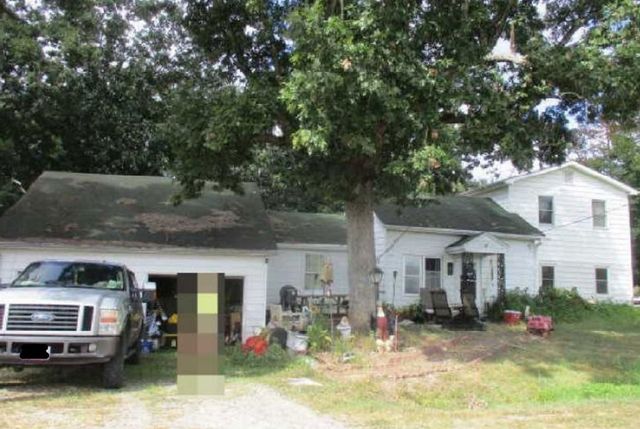 Foreclosures and Foreclosed Homes for Sale Near Me - Find Nearby Real ...