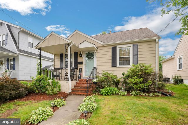 Haddon Heights, NJ Homes For Sale & Haddon Heights, NJ Real Estate | Trulia