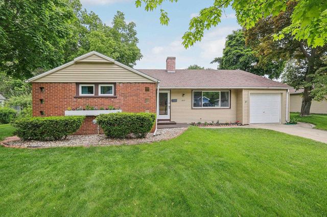 Portage, WI Condos For Sale - 61 Listings | Trulia