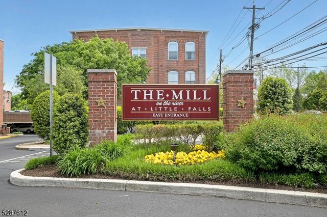 Little Falls, NJ Homes For Sale & Little Falls, NJ Real Estate | Trulia