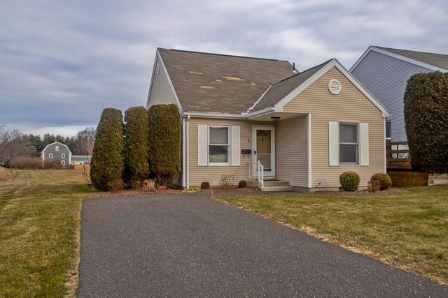 South Hadley, MA Homes For Sale & South Hadley, MA Real Estate | Trulia