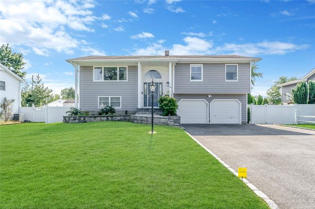 Smithtown, NY Homes For Sale & Real Estate