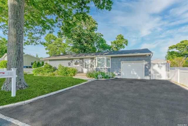 Holbrook, NY Homes For Sale & Holbrook, NY Real Estate | Trulia