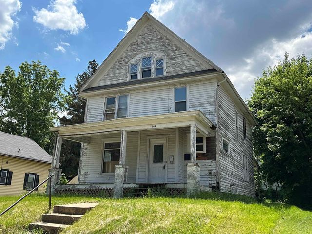 Freeport, IL Homes For Sale & Freeport, IL Real Estate | Trulia