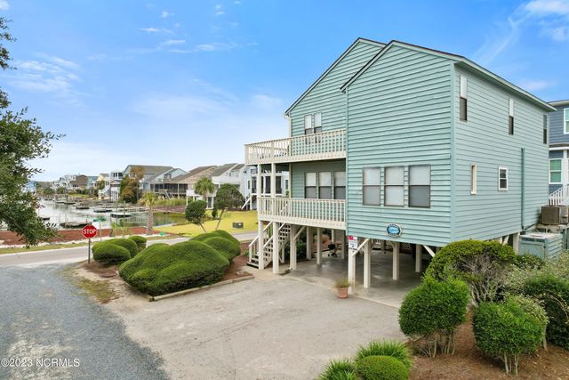Sunset Beach, NC Single Family Homes For Sale - 67 Listings | Trulia