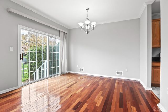 Parlin, NJ Homes For Sale & Parlin, NJ Real Estate | Trulia